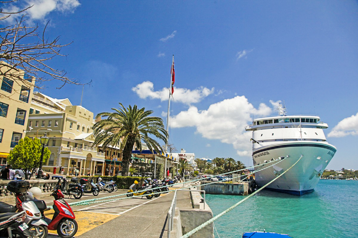 7 Reasons to Cruise to Bermuda Now