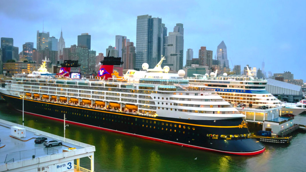 15 Convenient Hotels Near Manhattan Cruise Terminal