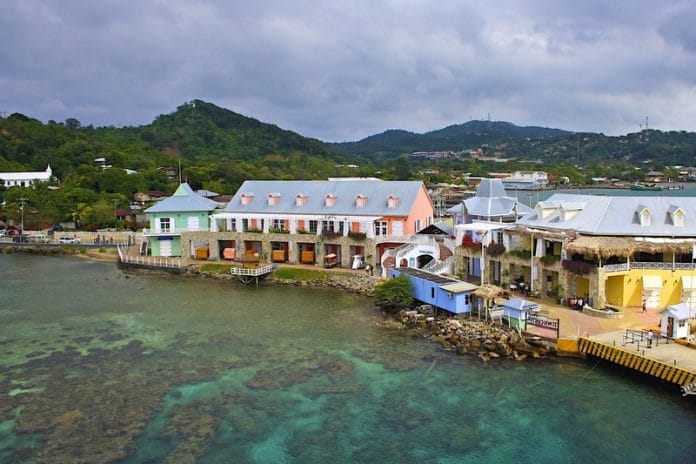 17 Top Things to Do in Roatan on a Cruise