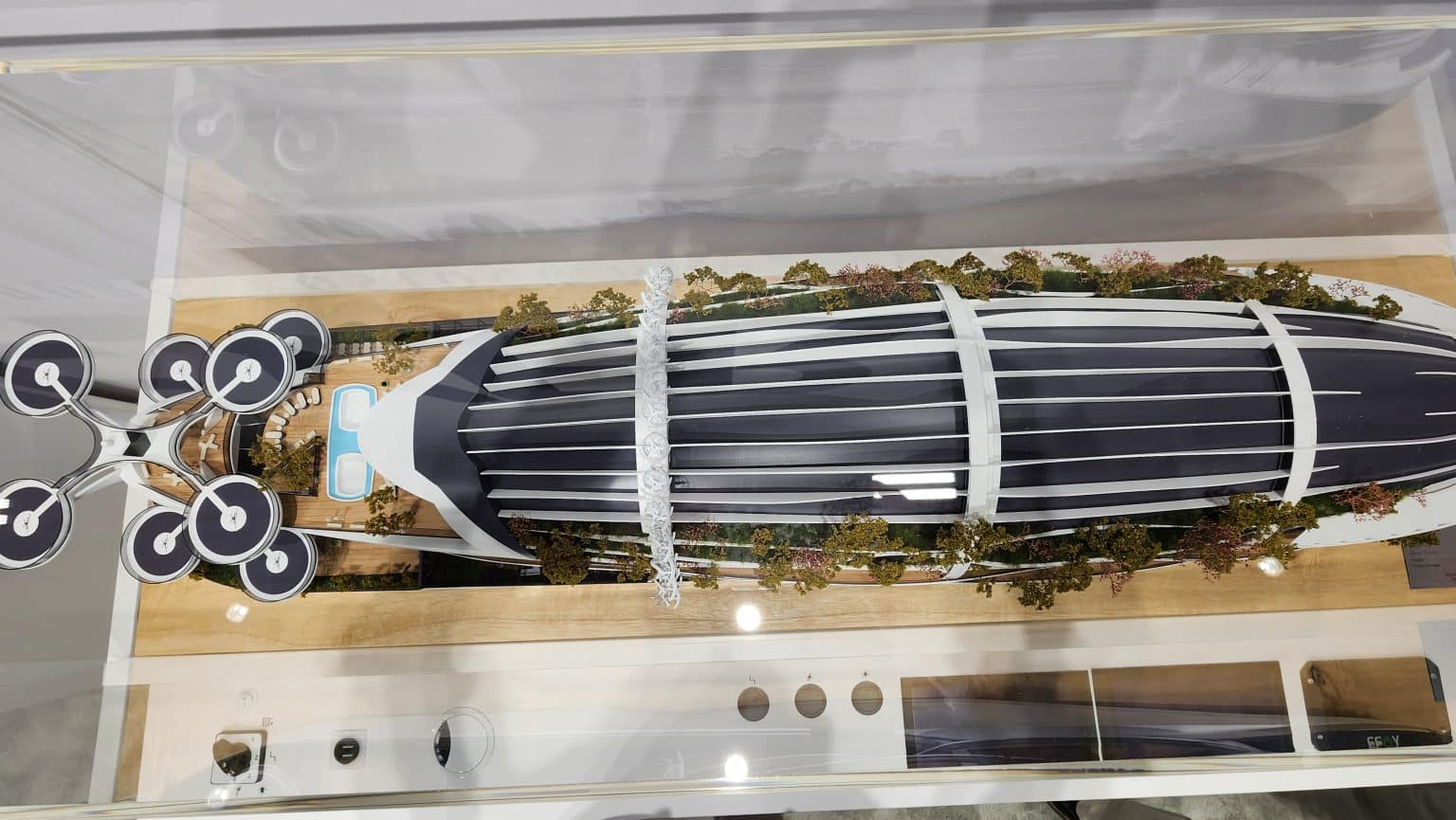 Futuristic Cruise Ship Prototype Shows Cruising in 2100