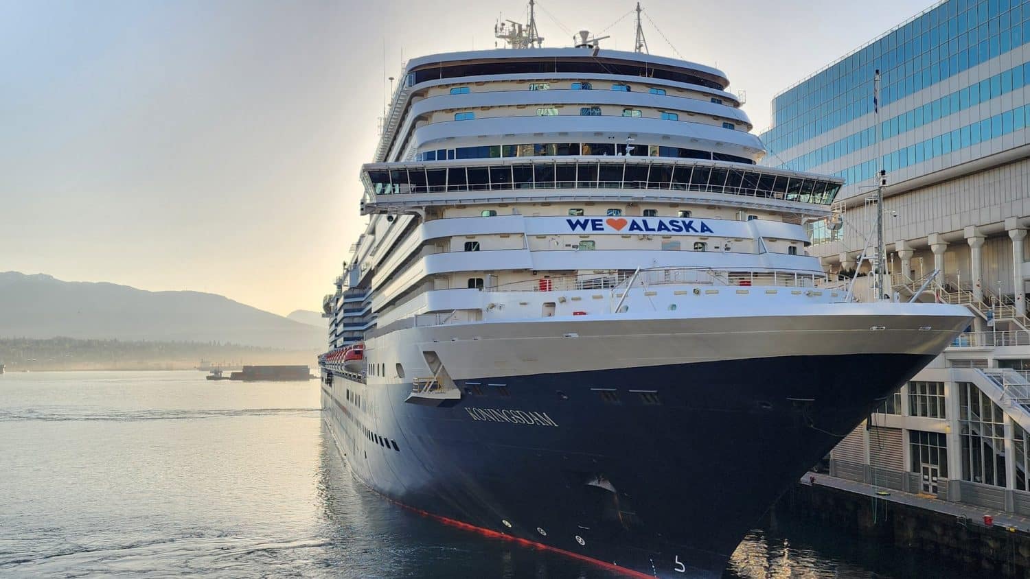 10 Reasons Why Your Cruise to Alaska Should Be on Holland America Line