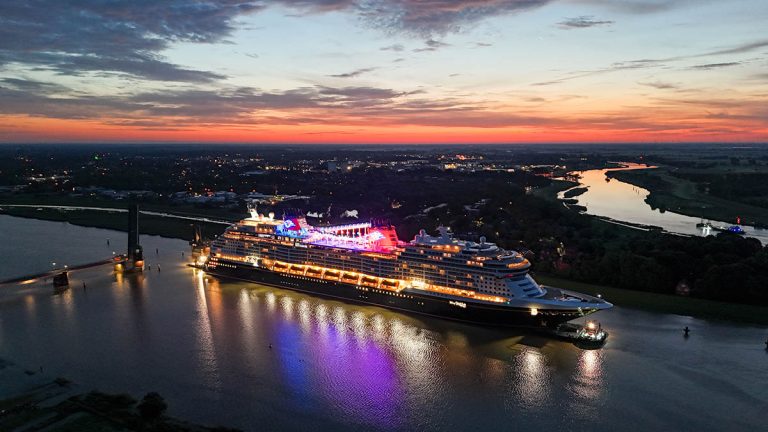 Disney Destiny Leaves the Shipyard After 2 Years of Construction